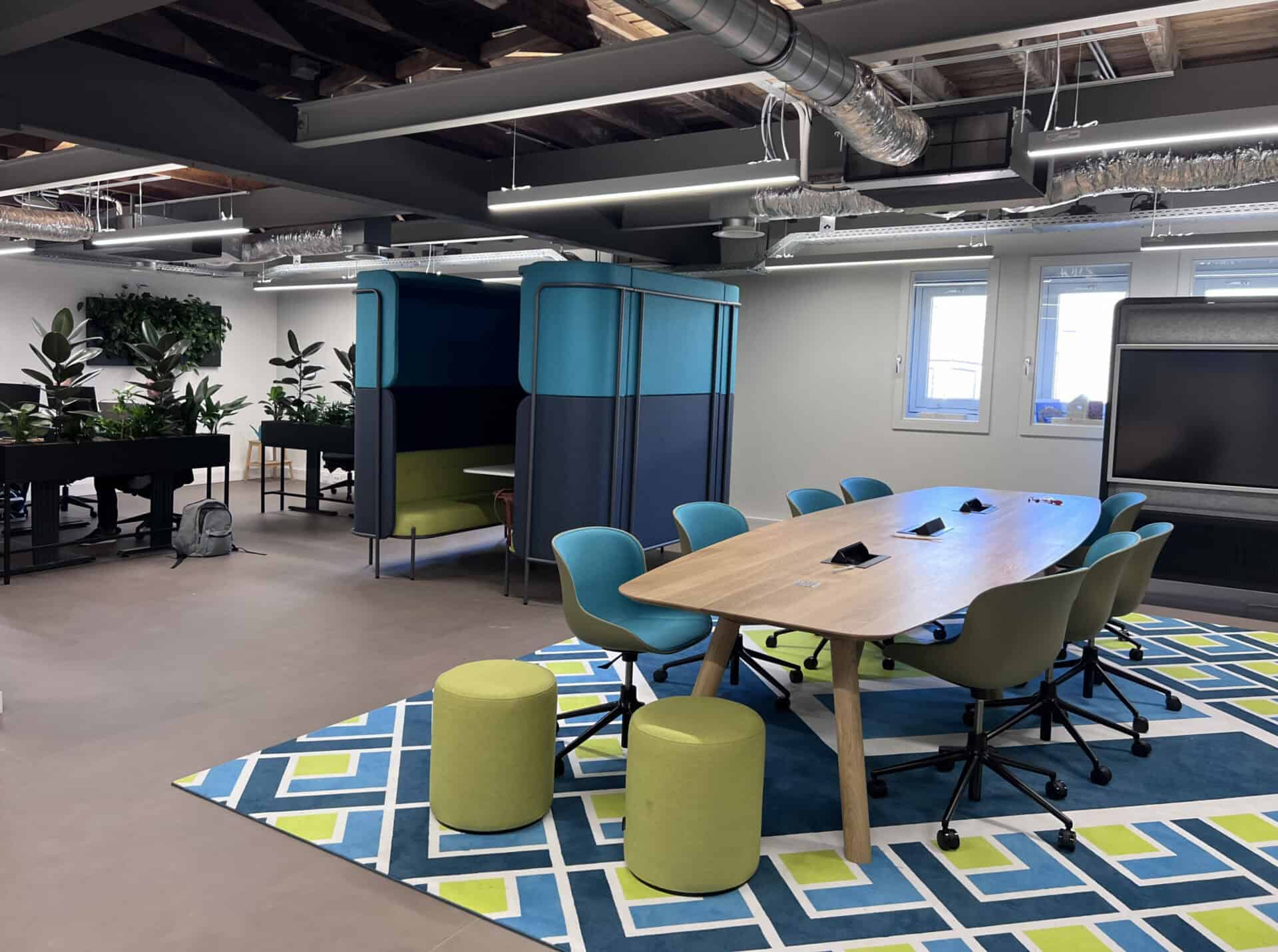 Samen werken in de historische Grasso fabriek - Topper interieurontwerp ...